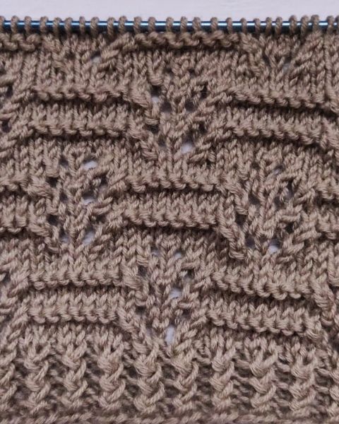 Eyelet, Lace Knit Stitches - Free Knitting Patterns
